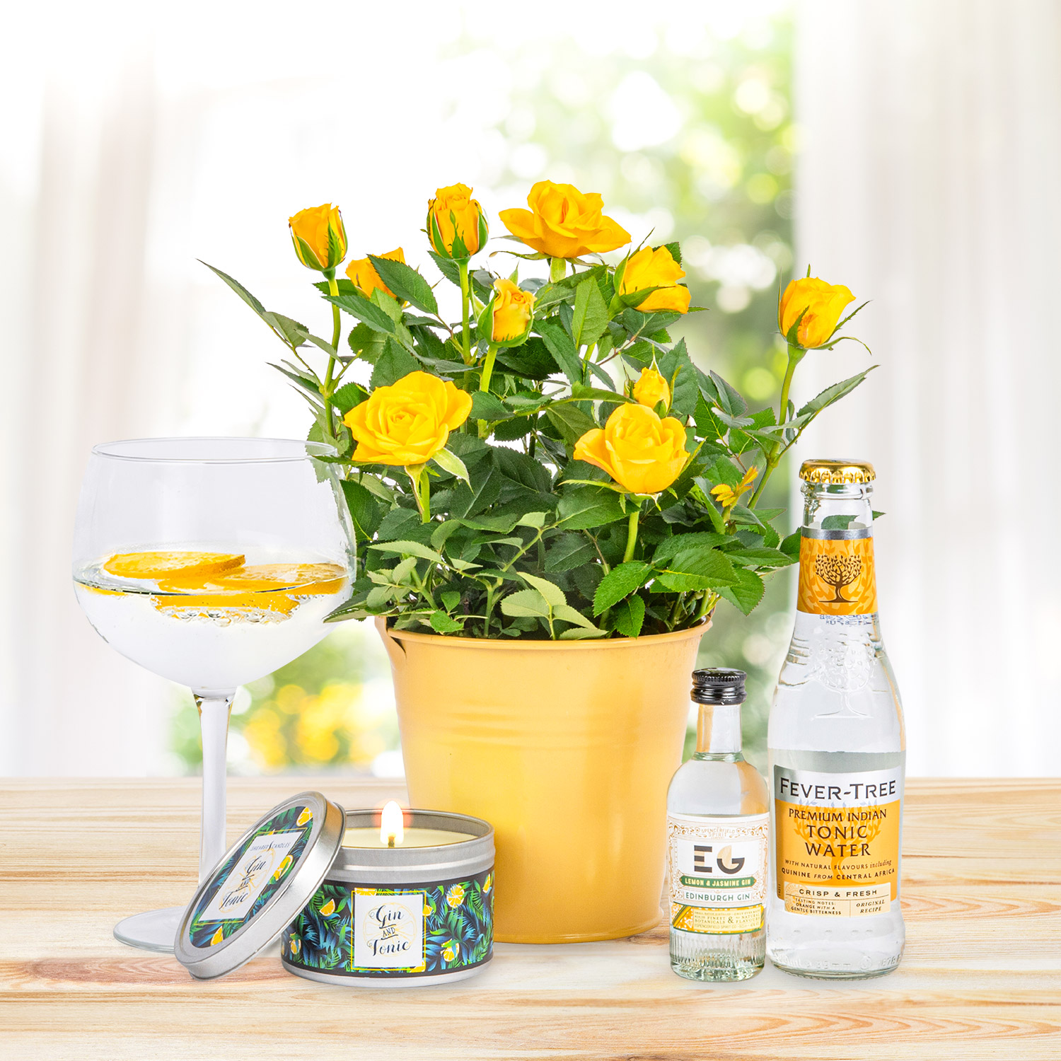 Lemon Roses Gift | B&M Flowers